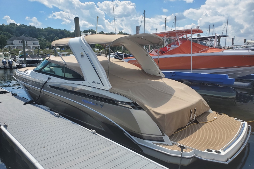 2015 Formula Bowrider